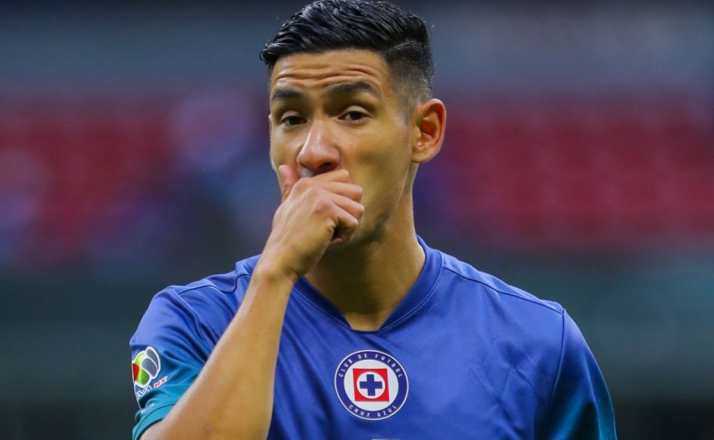 Uriel Antuna abandona a Cruz Azul en su debut y no viaja para enfrentar ...