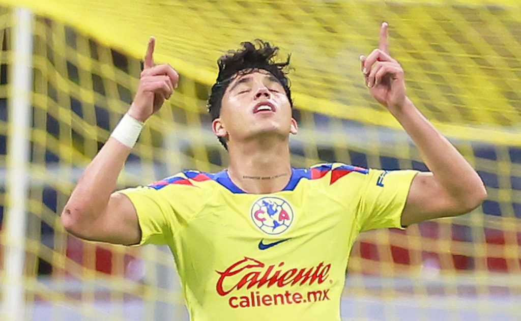 Kevin Álvarez del América cayó ante los encantos de Wendy Guevara y se ...
