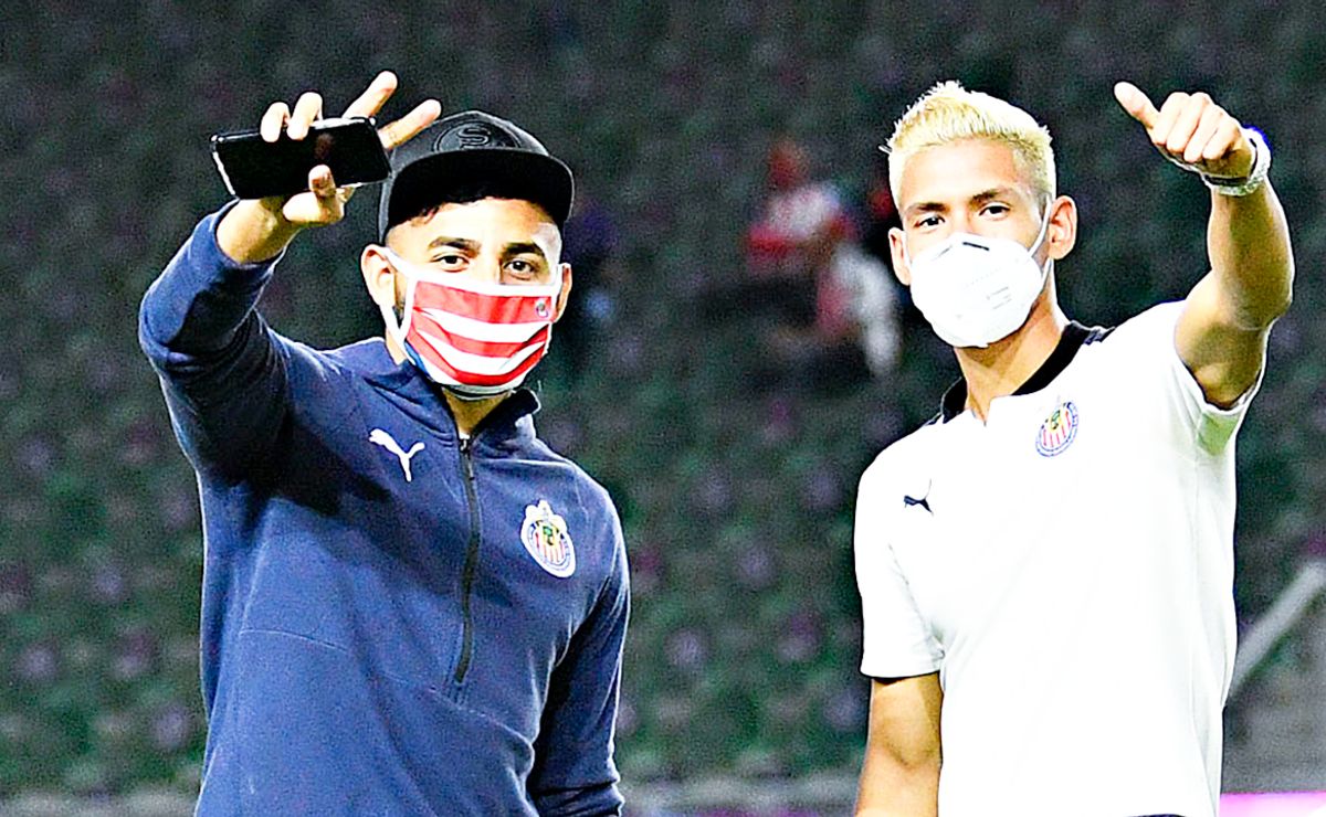 Exhiben al soplón de Chivas que acusó a Alexis Vega y Chicote Calderón Exhiben al soplón de Chivas que acusó a Alexis Vega y Chicote Calderón