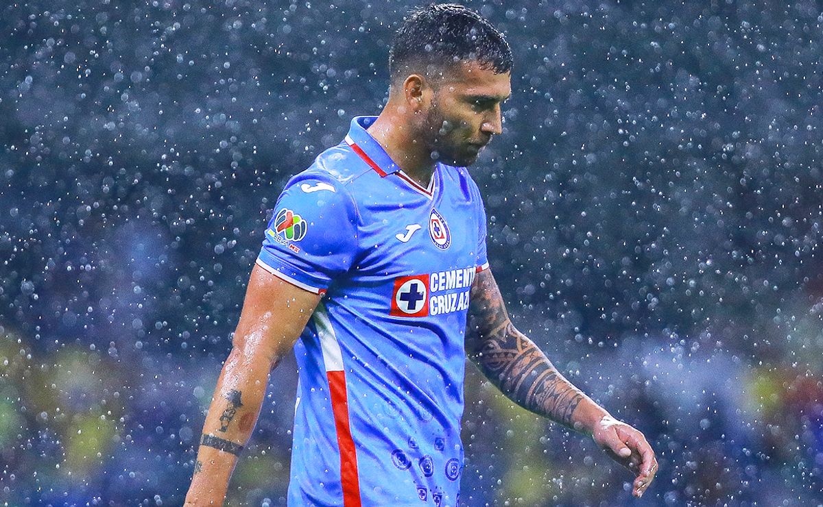 Revelan al jugador que le quitó su puesto a Juan Escobar en Cruz Azul