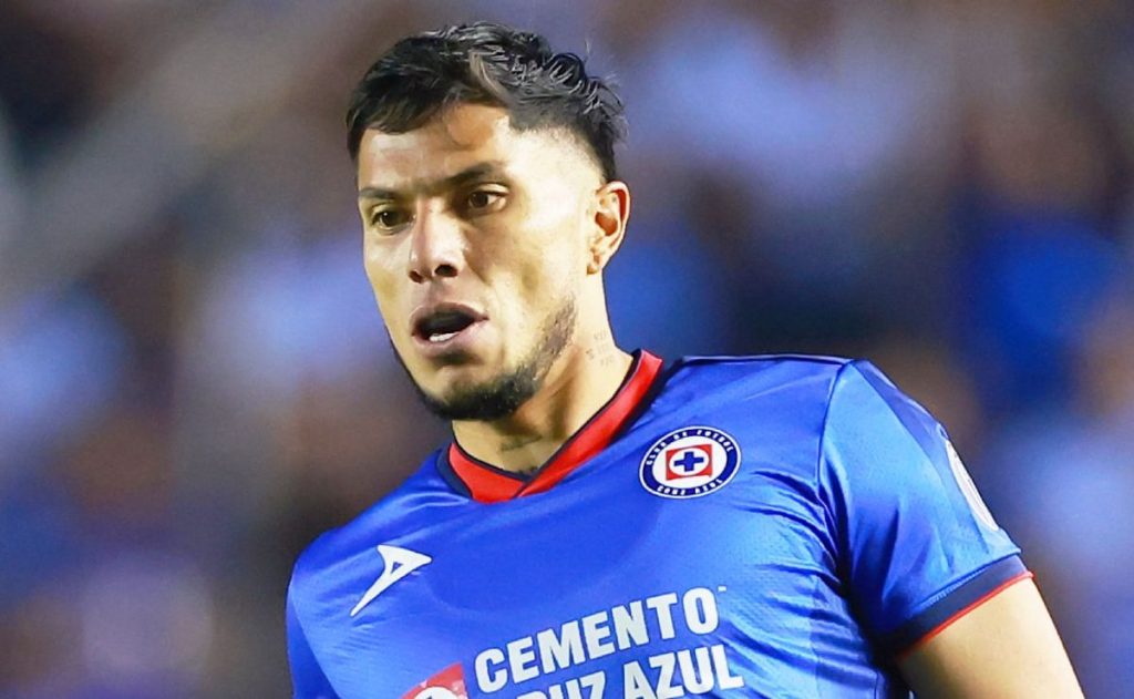 Carlos Salcedo ya tiene fecha de regreso a Cruz Azul - JuanFutbol