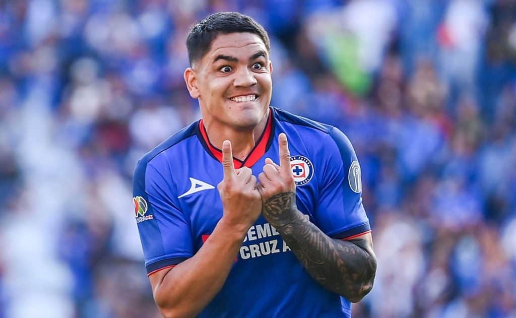 ¡El regreso del 'Toro' Fernández a Cruz Azul ya tiene fecha confirmada ...