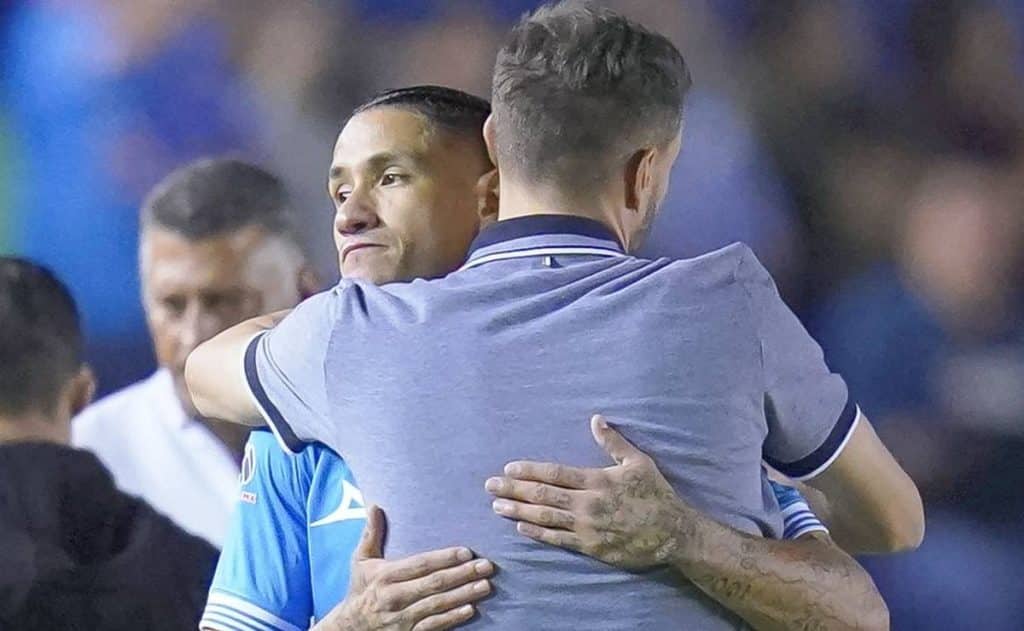 Cruz Azul: Martín Anselmi dice por qué se fue Uriel Antuna - JuanFutbol