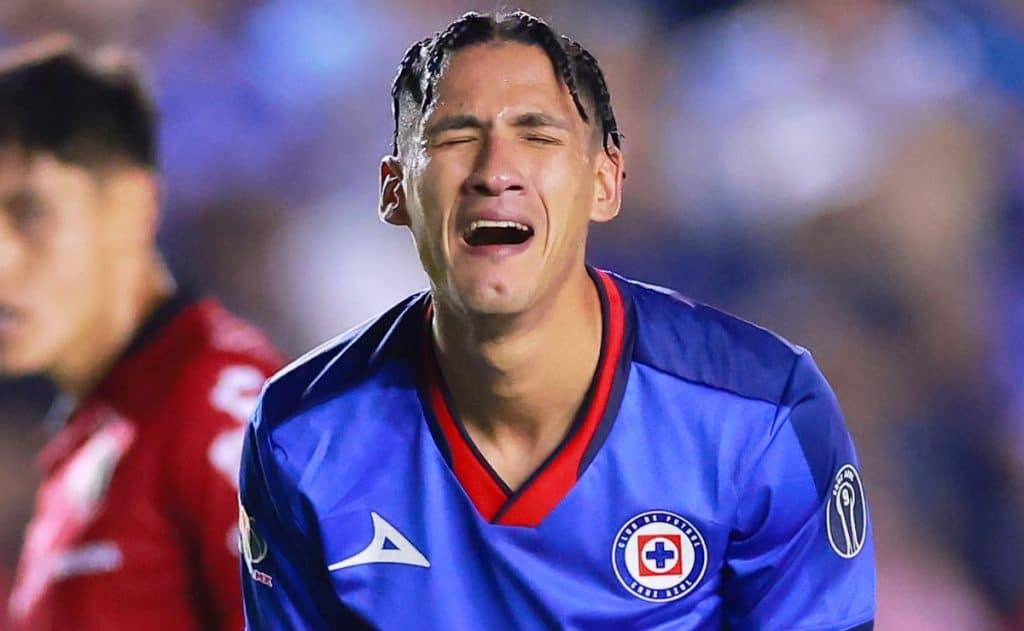 Cruz Azul: Martín Anselmi no reemplazará a Uriel Antuna - JuanFutbol