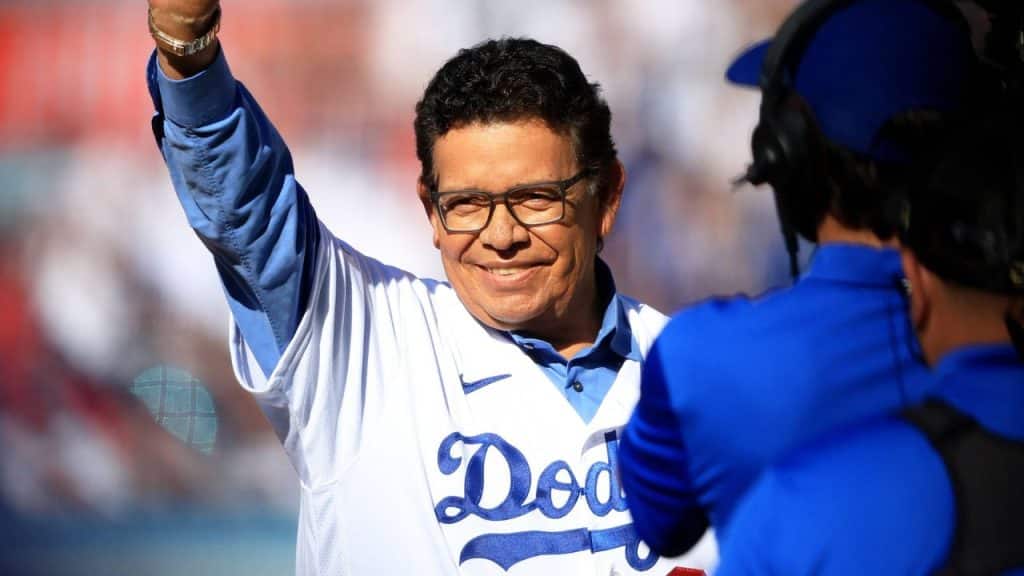“Amor eterno” a Fernando Valenzuela en la Serie Mundial 2024 - Juanfutbol