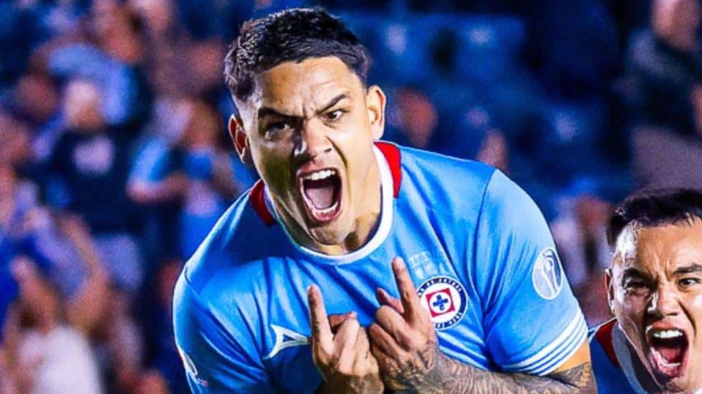 Toro Fernández volvió en Cruz Azul y marcó a los tres minutos - Juanfutbol
