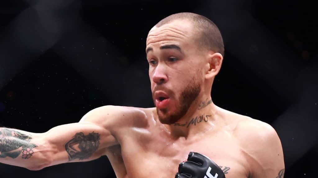 Fernando Padilla cae tras brutal nocaut en la UFC - Juanfutbol