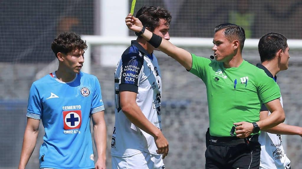 Fuertes sanciones a jugadores de Cruz Azul y Querétaro Sub 19 - Juanfutbol