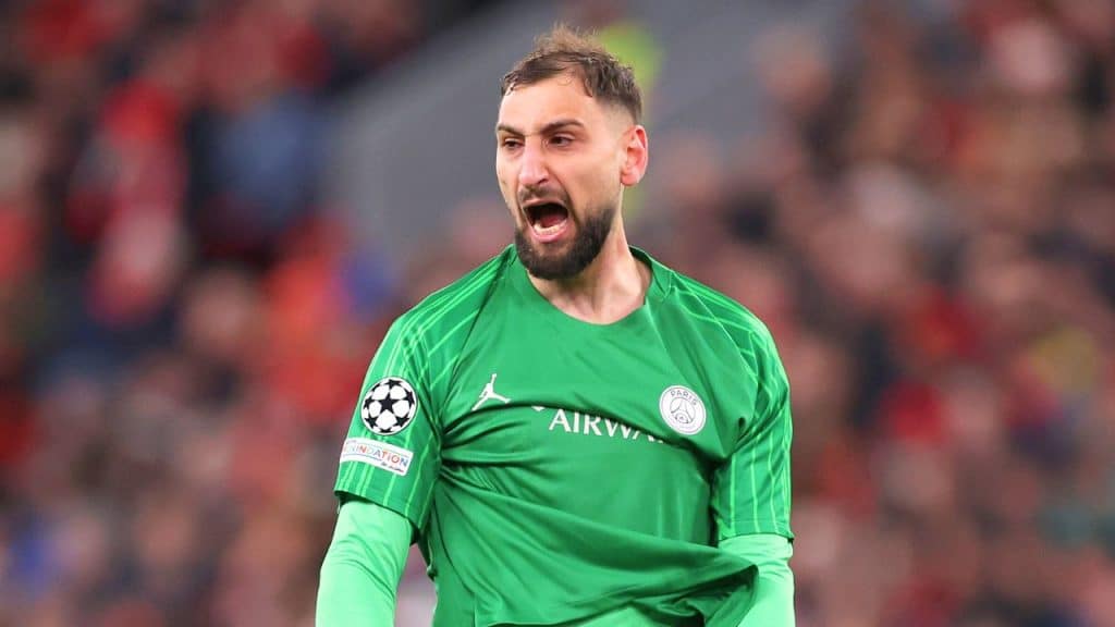 Donnarumma es la figura del PSG, que elimina al Liverpool
