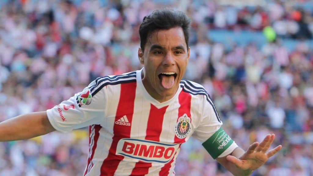 Atlas vs América: La inolvidable narración del gol de Omar Bravo ...