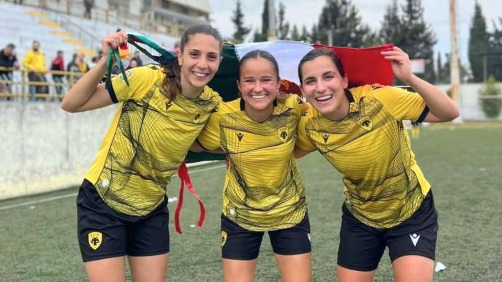 Sofía Álvarez consigue título en Grecia y hace historia con el AEK