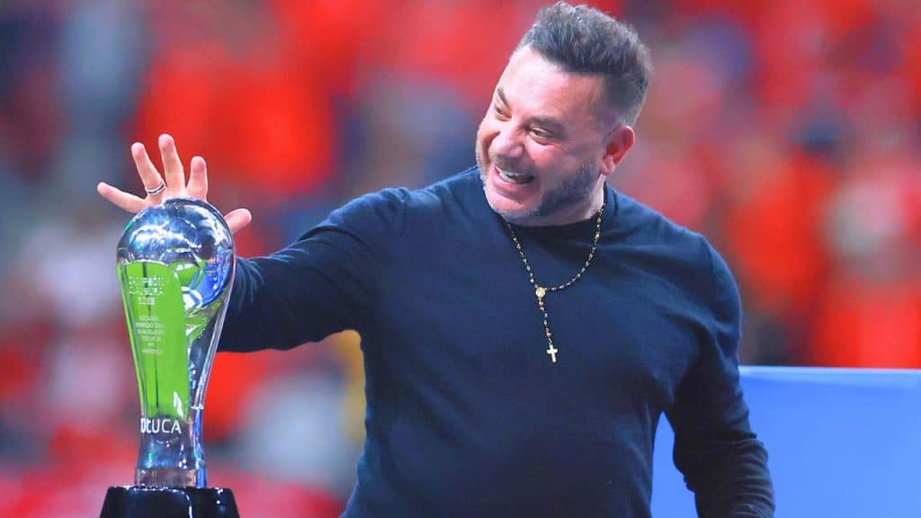 Turco Mohamed: así festejo el título el DT del Toluca