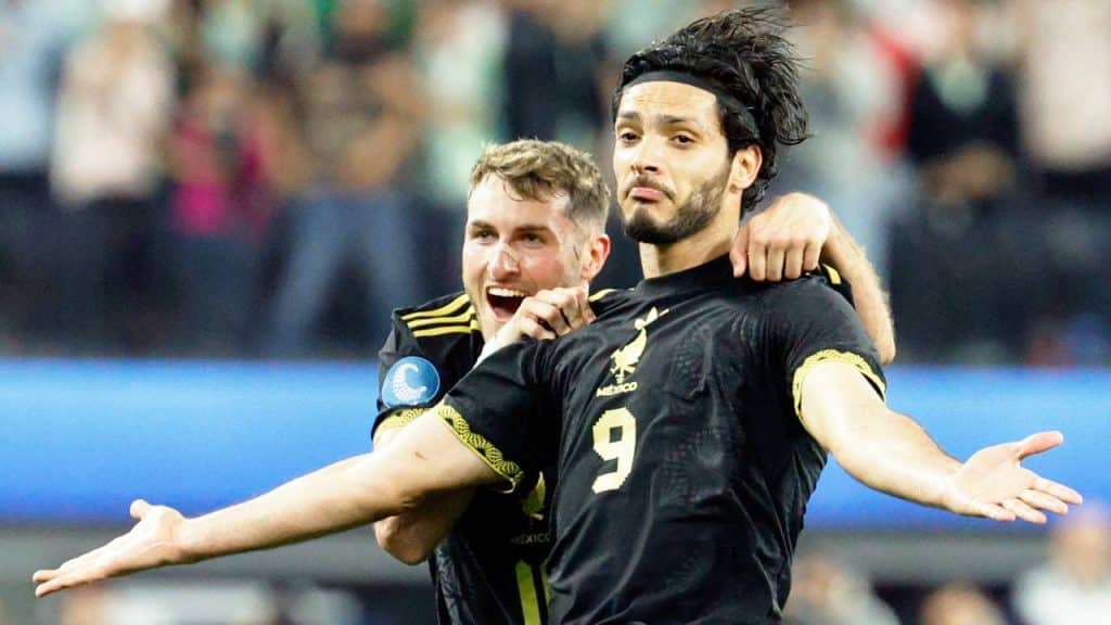 DT Selección Mexicana exige Santiago Giménez Raúl Jiménez - Juanfutbol