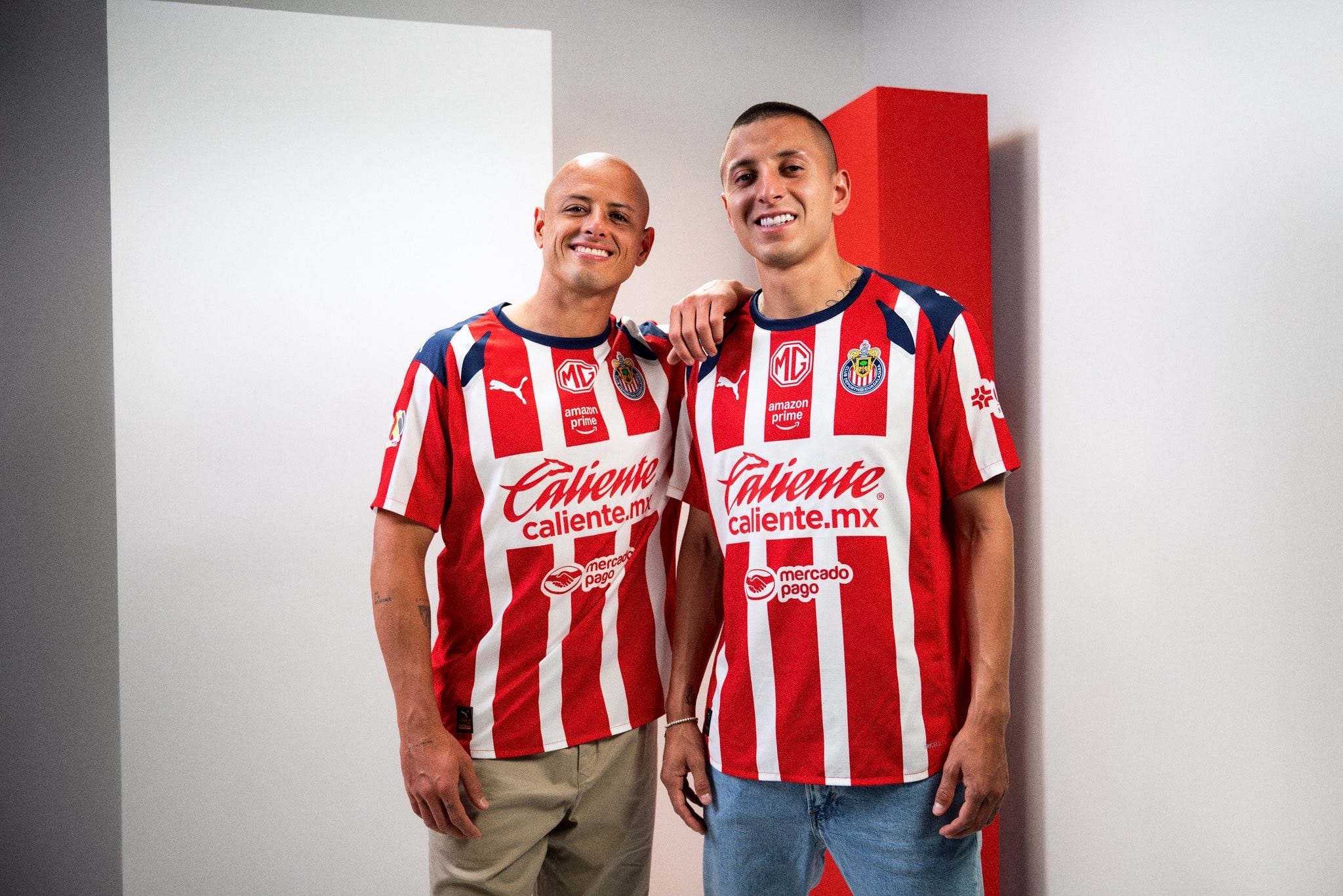 ¿Cómo es la nueva playera de Chivas para el Apertura 2025?